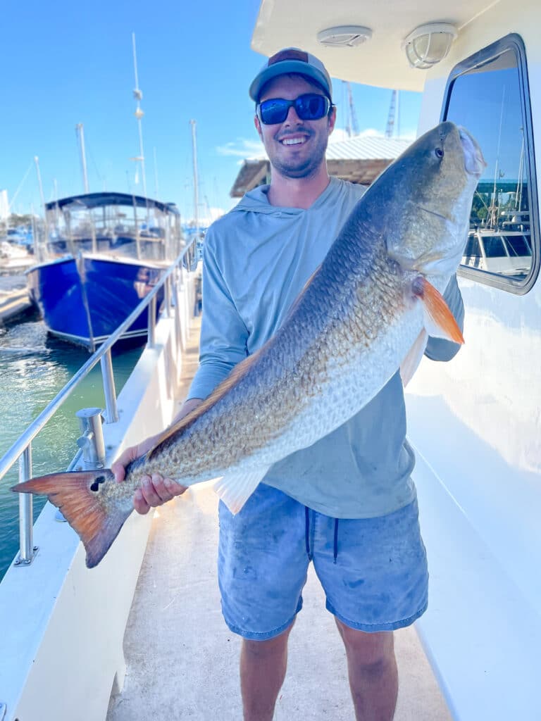 How to Catch Big Bull Redfish(Everything You Need To Know) - Tyler's ...